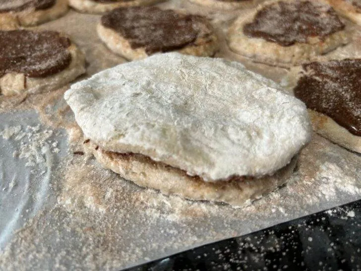 Nutella Pull-Apart Bread (from Canned Biscuits) - Out of the Box Baking