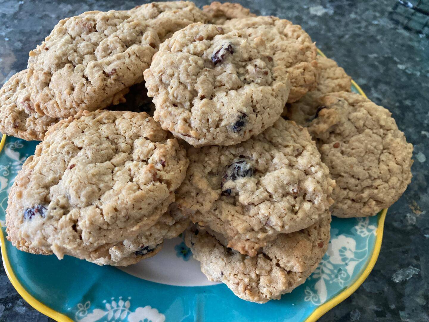 Old-Fashioned Oatmeal Cookies - Out of the Box Baking
