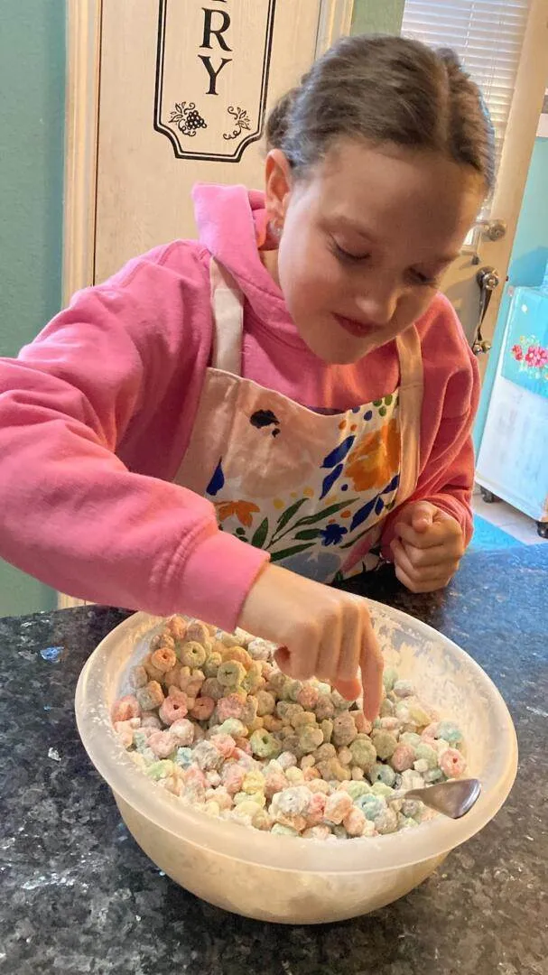 Easy Fruit Loop Puppy Chow - Out of the Box Baking